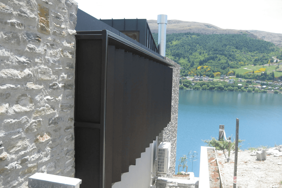 How to use motorised louvres on a home | Aurae