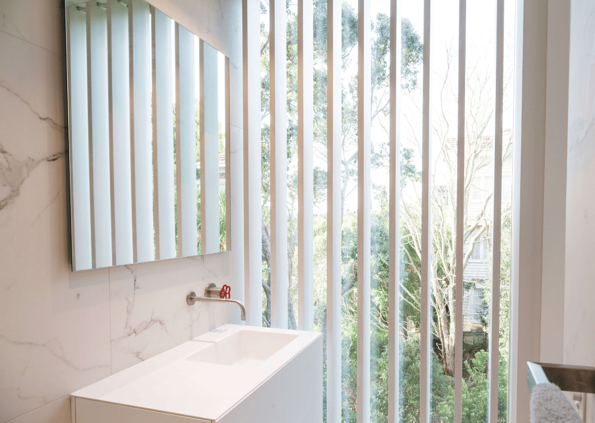 Motorised louvres explained